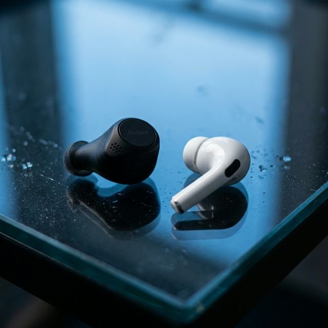 Buy Single Earbud India | Left & Right Replacement Buds | BrokenGadgets.in